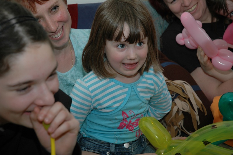 Dr. Clown joins forces with Eric Bossan and Jiři Tráva - Chance4Children